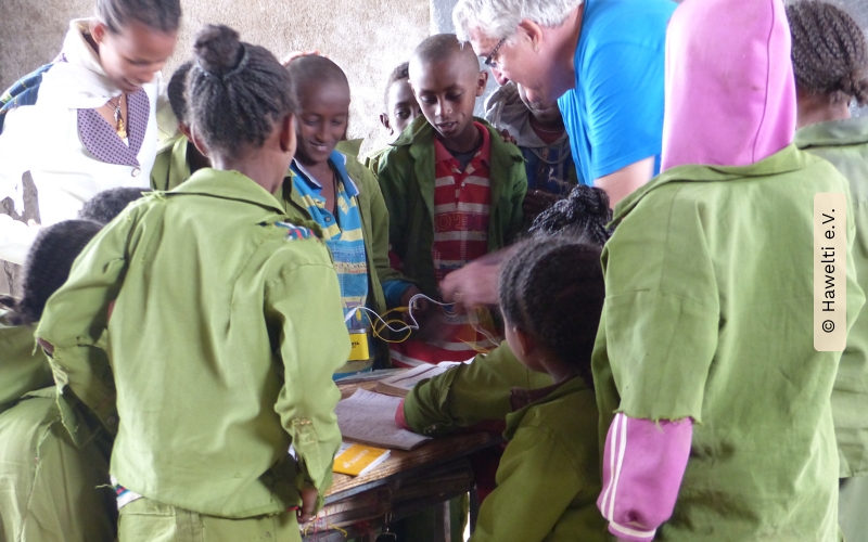 Doing good with your trash for: Access to Education with the Hawelti ...